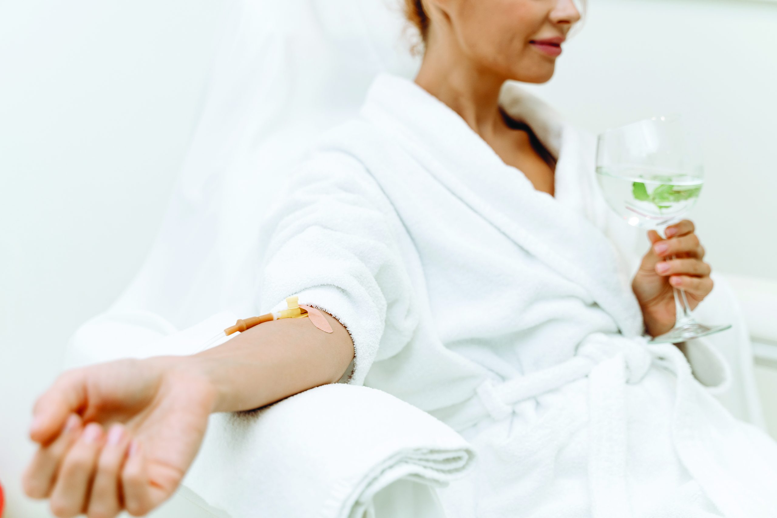 IV Vitamin Therapy: Hype or Healthy? | The Wellness Guide | Noozhawk